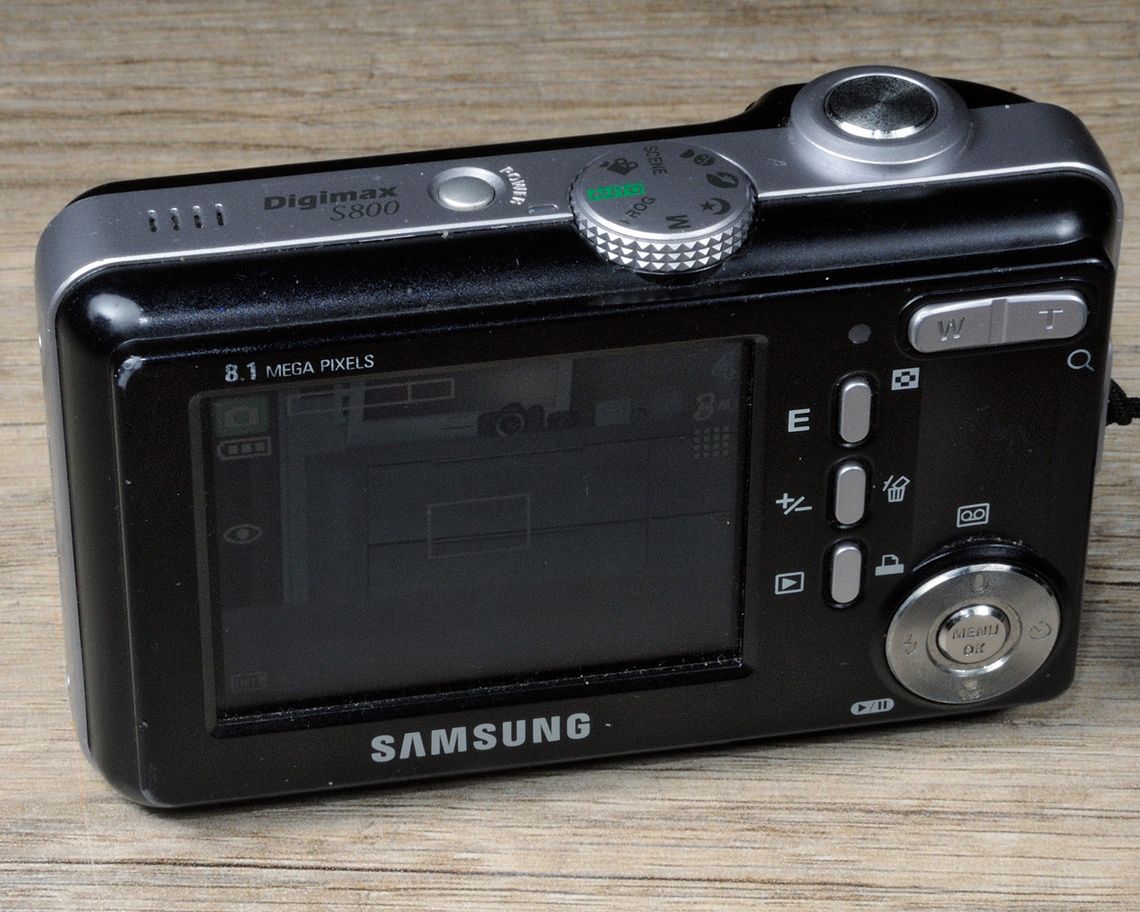Samsung Digimax S800 C. Zahn - Digitalkamera-Museum
