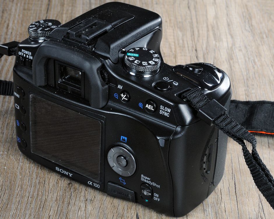 Sony alpha 100 C. Zahn - Digitalkamera-Museum
