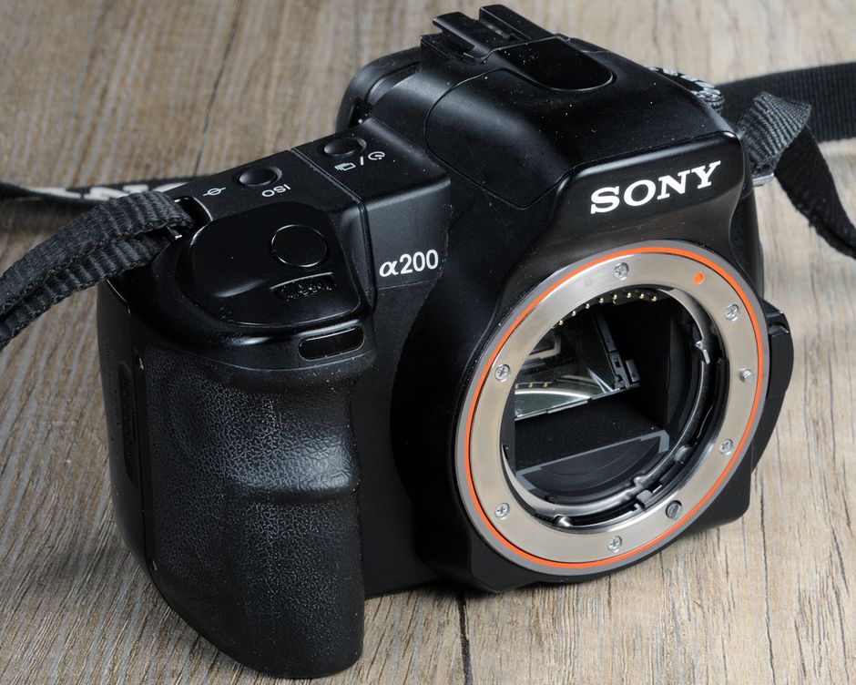 Sony alpha 200 C. Zahn - Digitalkamera-Museum
