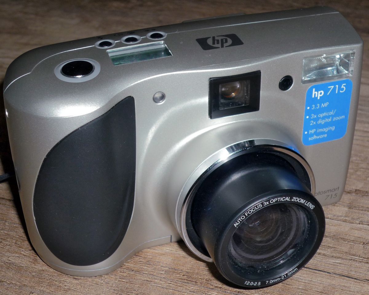 HP Photosmart 715 C. Zahn - Digitalkamera-Museum