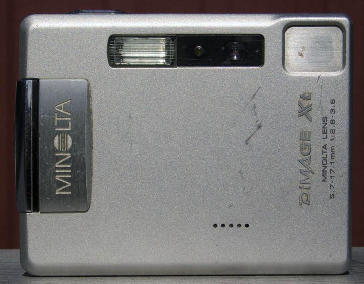 Minolta Dimage Xt KonicaMinolta DiMAGE X60/X50 - Digitalkamera-Museum